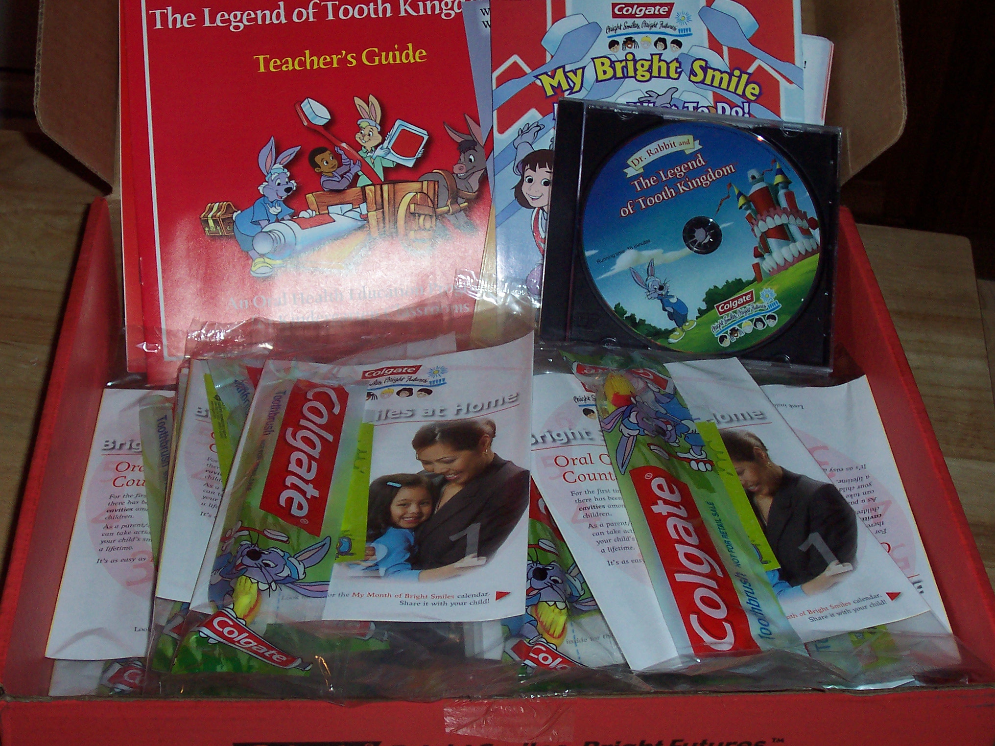 Free Colgate oral health Kindergarten classroom kit