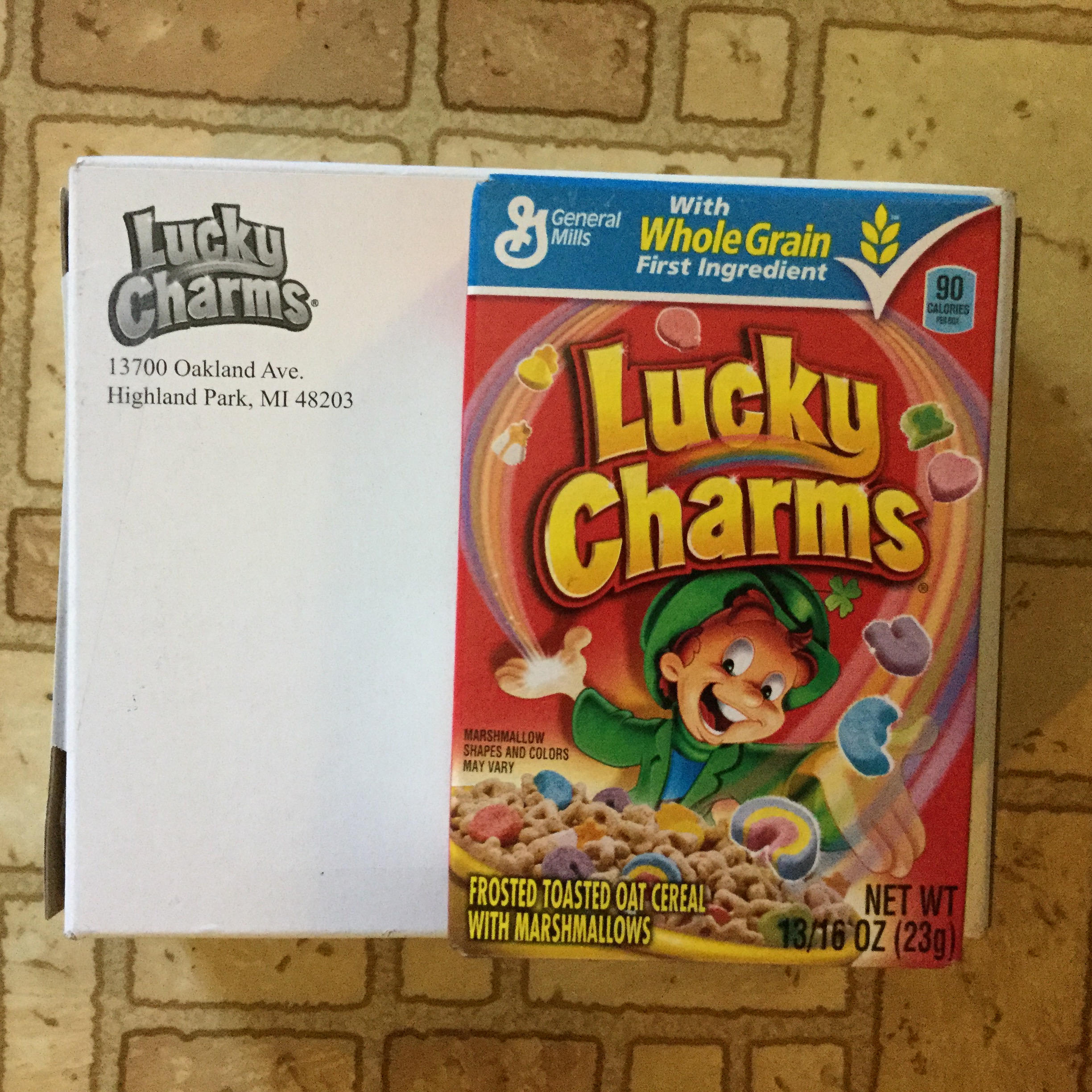 🍵 Free Box of Lucky Charms 🍜 from #General Mills 🌺 #SoPost 👩‍ ️‍👩
